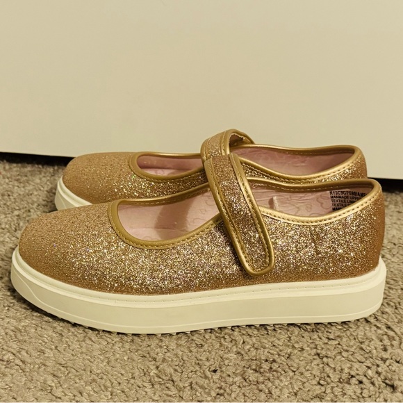 Jellypop | Shoes | Adorable Jellypop Girls Size 3 Rose Gold Glitter ...